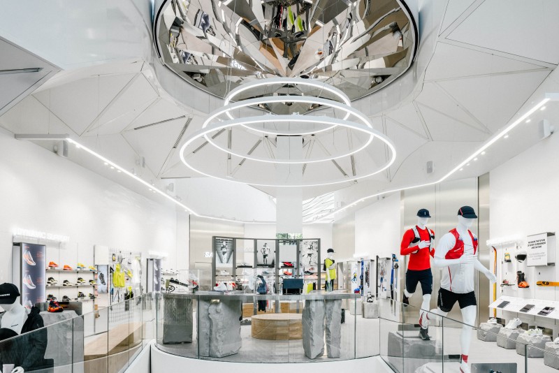 Salomon Flagship Champs–Élysées | Paf atelier